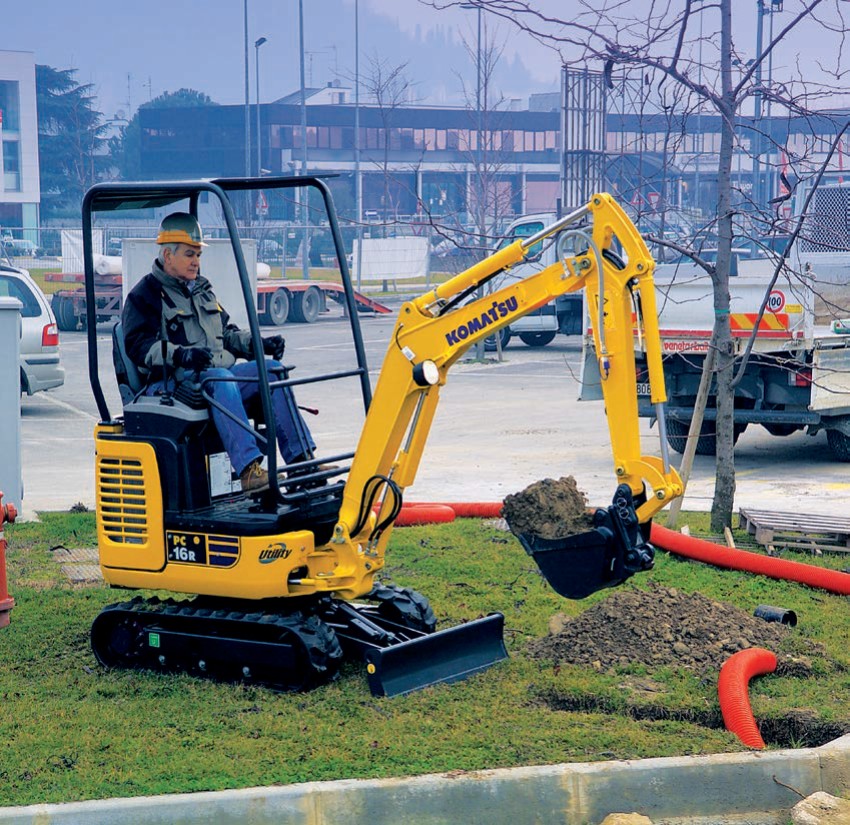 Kleinster Bagger mieten | Mieten oder Kaufen BRC.swiss